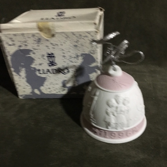 Lladro | Holiday | Lladro Bell 996 | Poshmark